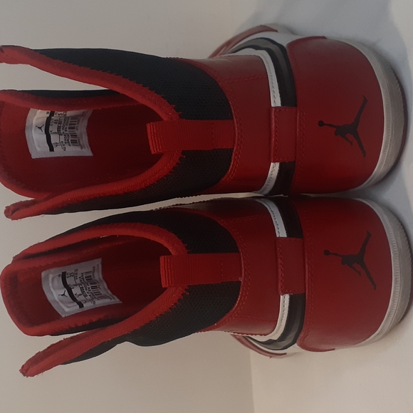 Nike | Shoes | Nike Air Jordan Skinny High Chicago Gym Red Size 7y ...